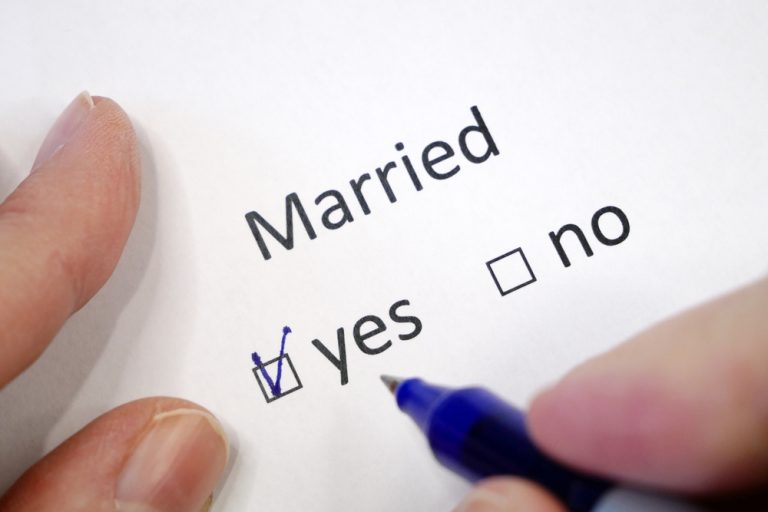 How to Change your Status and Name After Marriage in the PH | Nuptials