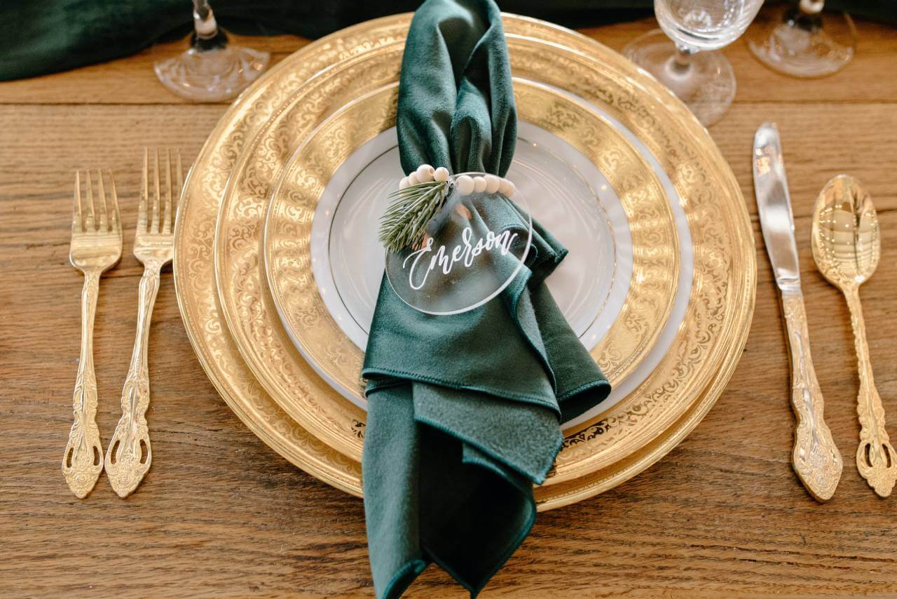 Six Creative Wedding Place Card Ideas | Nuptials