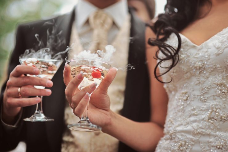 15 Signature Cocktails for Wedding Receptions to Try | Nuptials